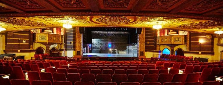 The Saint George Theater – Staten Island Ferry
